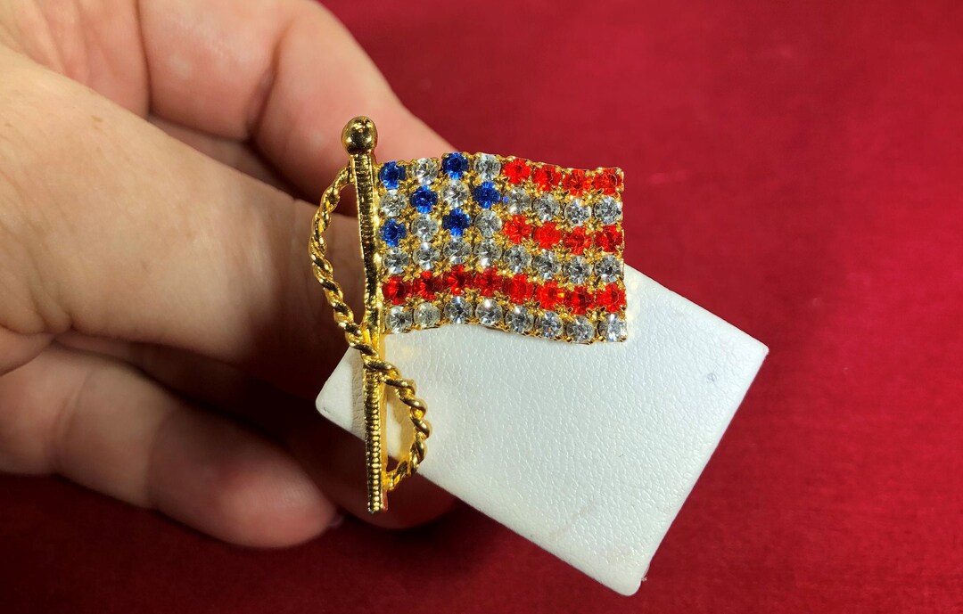 Vintage-brooch-pin-american Flag-gold-red-white-blue-rhinestones ...