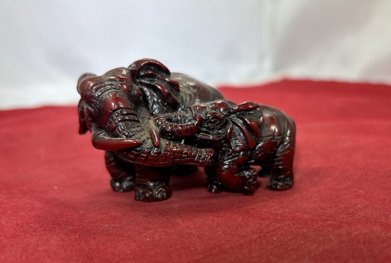 Vintage-figurine-red-elephants-home Decor - Etsy