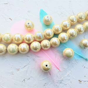 18mm 20mm Pastel Yellow Ceramic Beads, Glazed Enamel Ceramic Beads ...