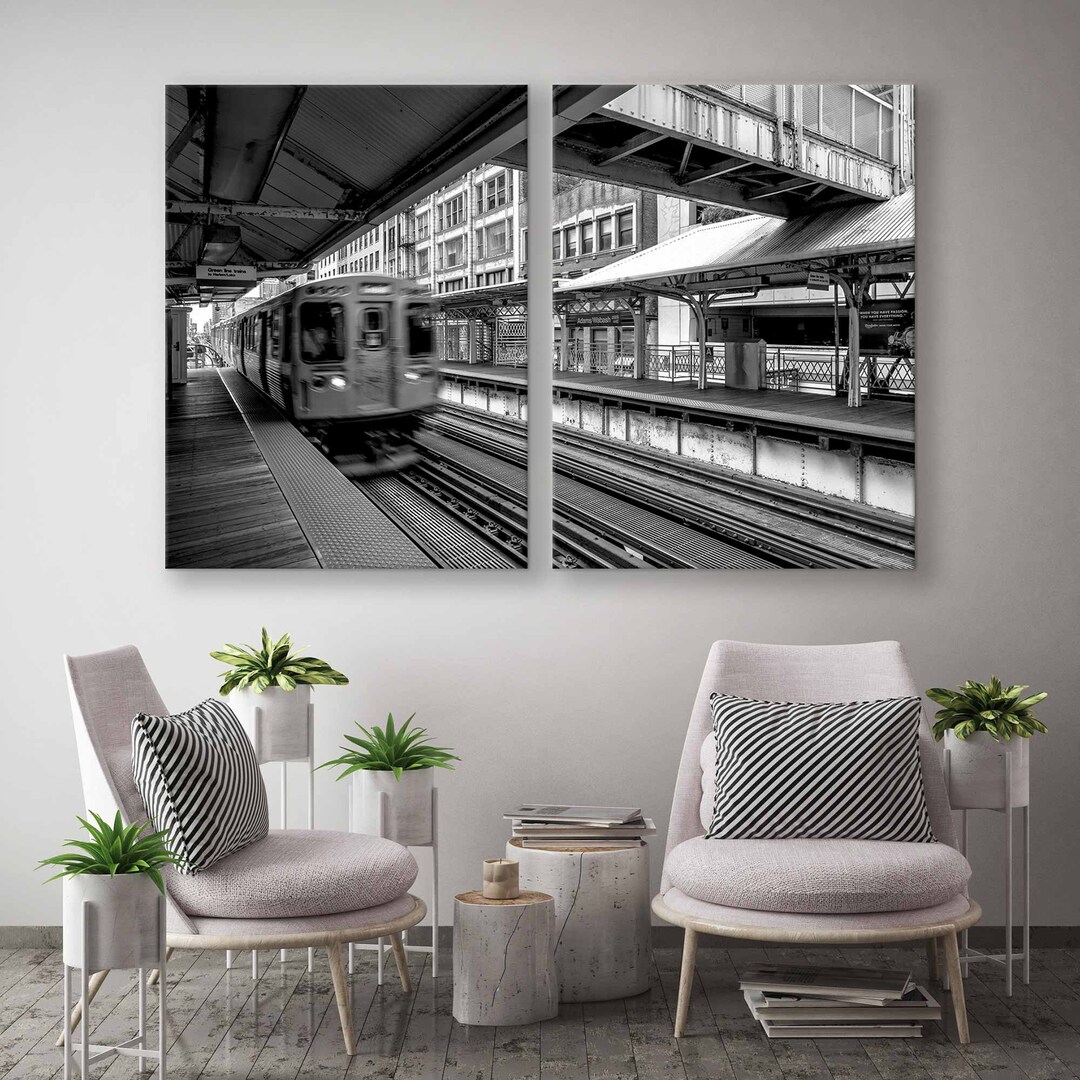 Chicago Cityscape Canvas Print: A Stunning Depiction of the Iconic ...