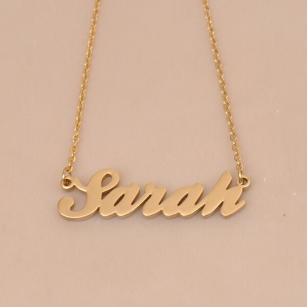 Sarah Name Necklace - Etsy
