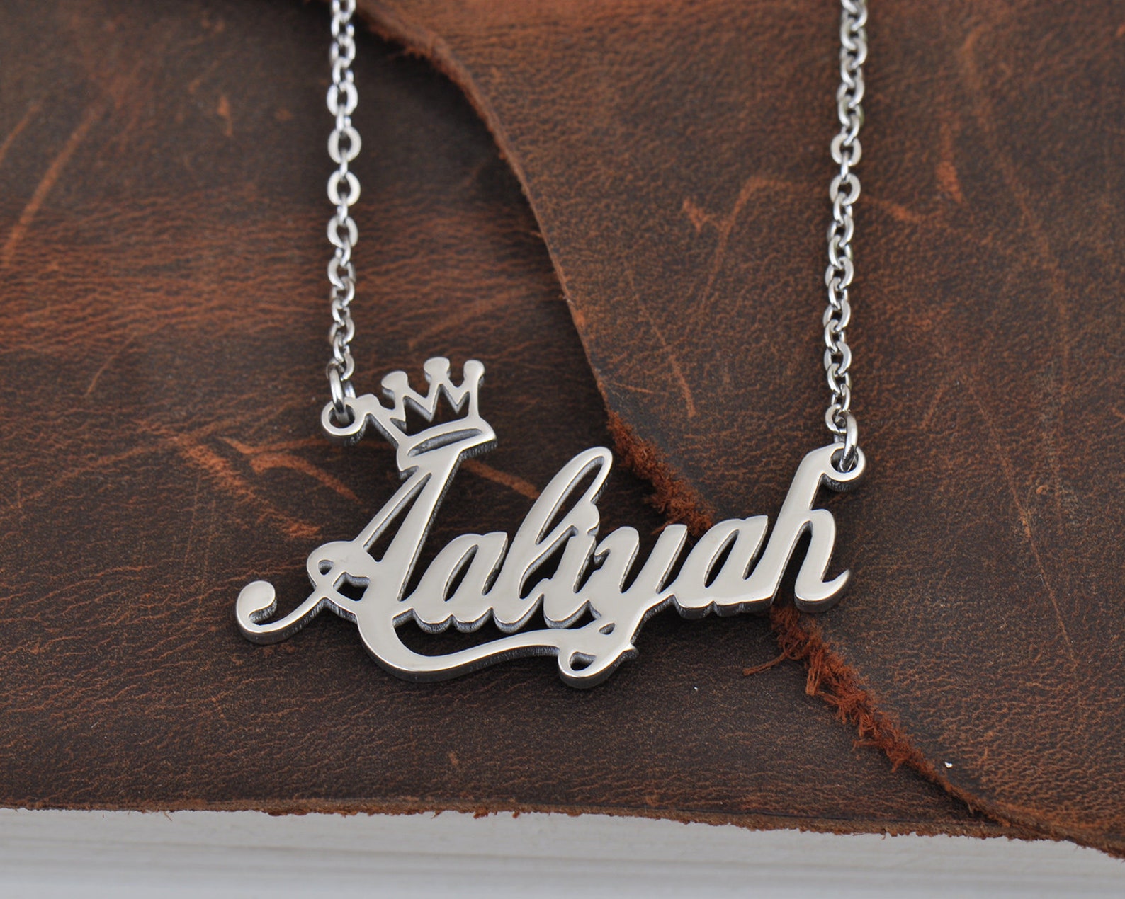 Aaliyah Custom Name Necklace With Crown Young Girls Fashional - Etsy