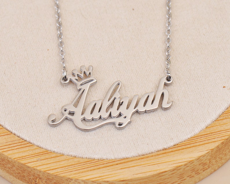 Aaliyah Custom Name Necklace With Crown Young Girls Fashional - Etsy