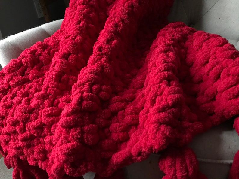 Red Tassel Blanket Chunky Knit Blanket. Decorative Knit - Etsy