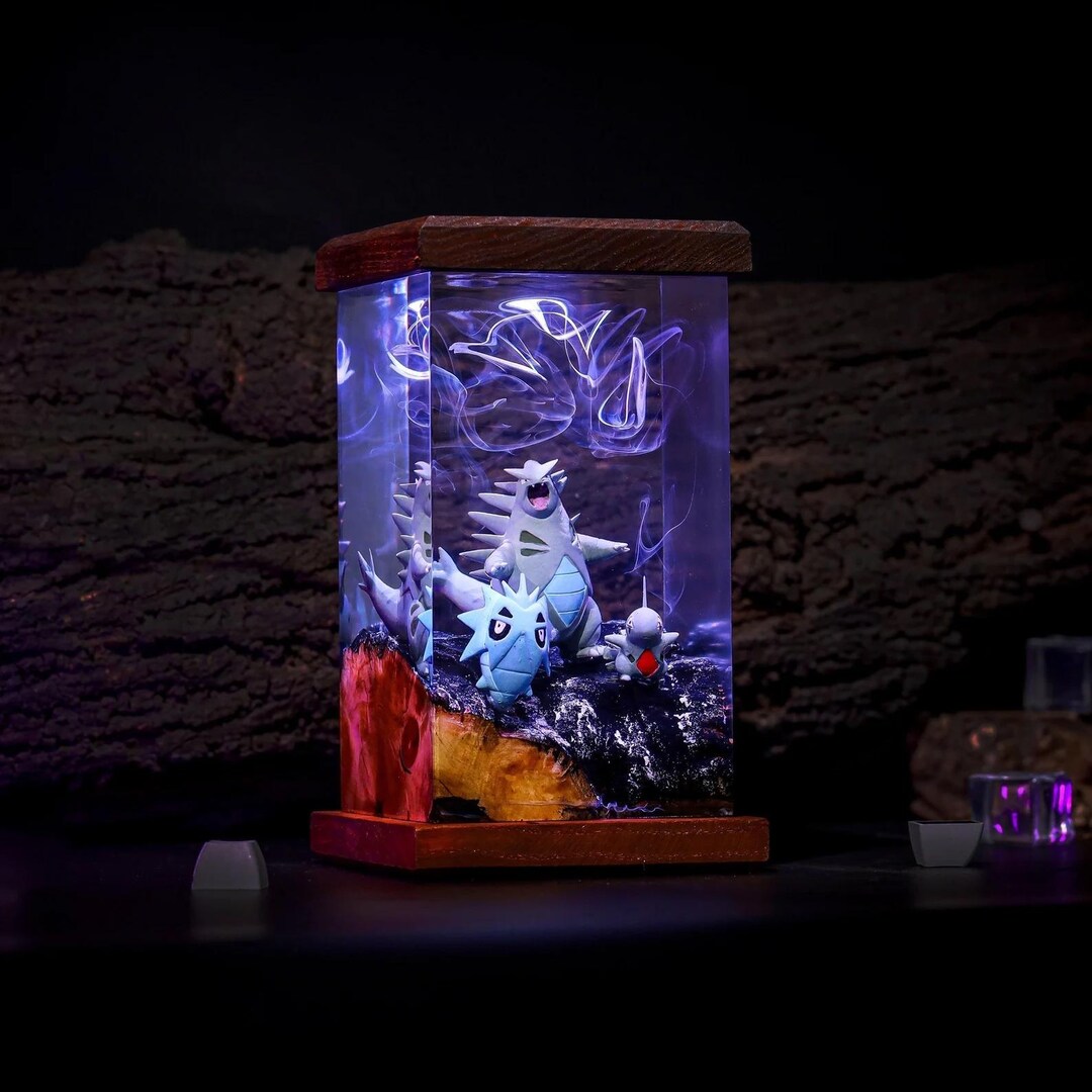 Tyranitar Pok.emo.n Epoxy Lamp Custom Pokemon World Resin Lamp Resin ...