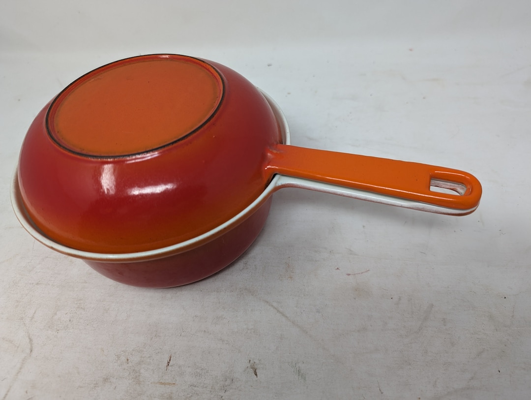 Vintage Descoware Belgium Made Con-18 Red Orange Enamelware 1qt ...