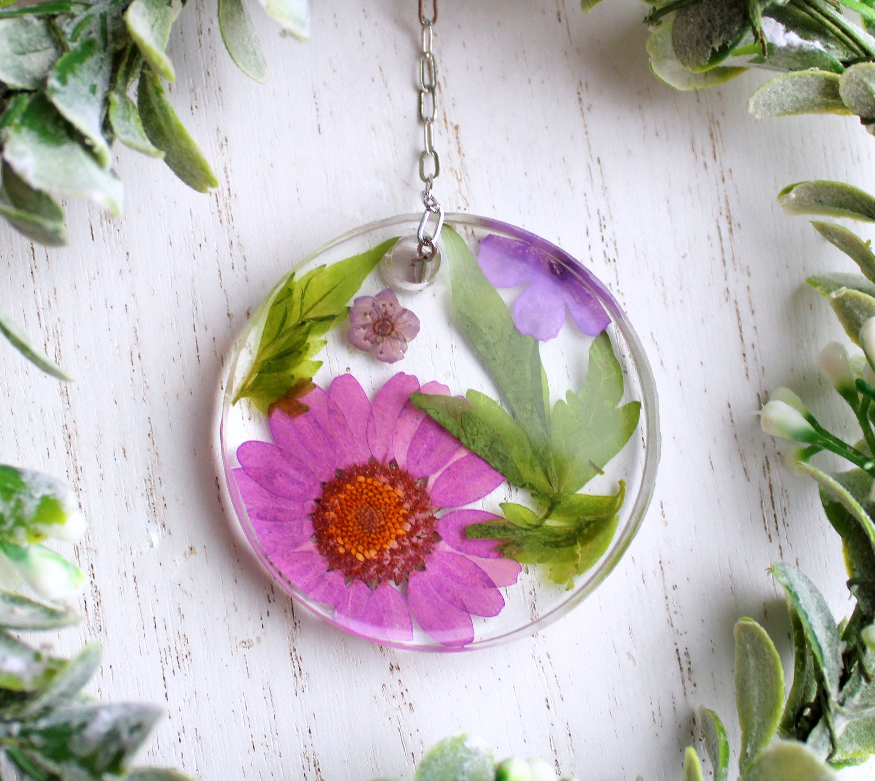 Resin Sun Catcher, Flower Sun Catcher, Handmade Sun Catcher, Resin Wall ...