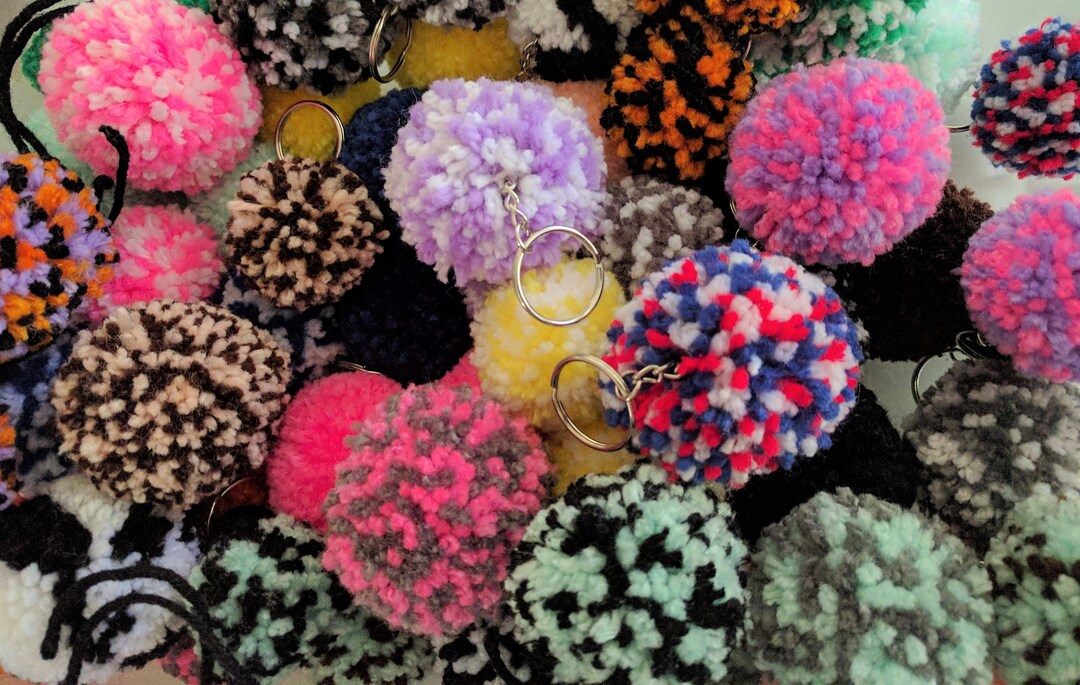 Pom Pom Keychain, Party Favors, Set of 10+, Custom Keychain, Wedding ...