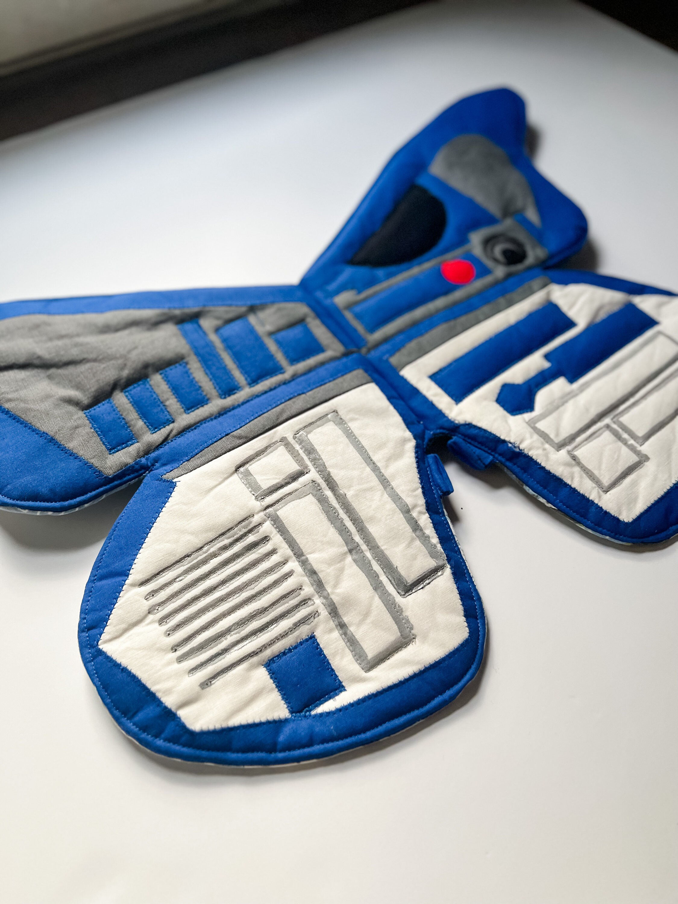 Adult/tween R2D2 Fairy Wings, Star Wars Gift, Vintage Star Wars Fabric ...