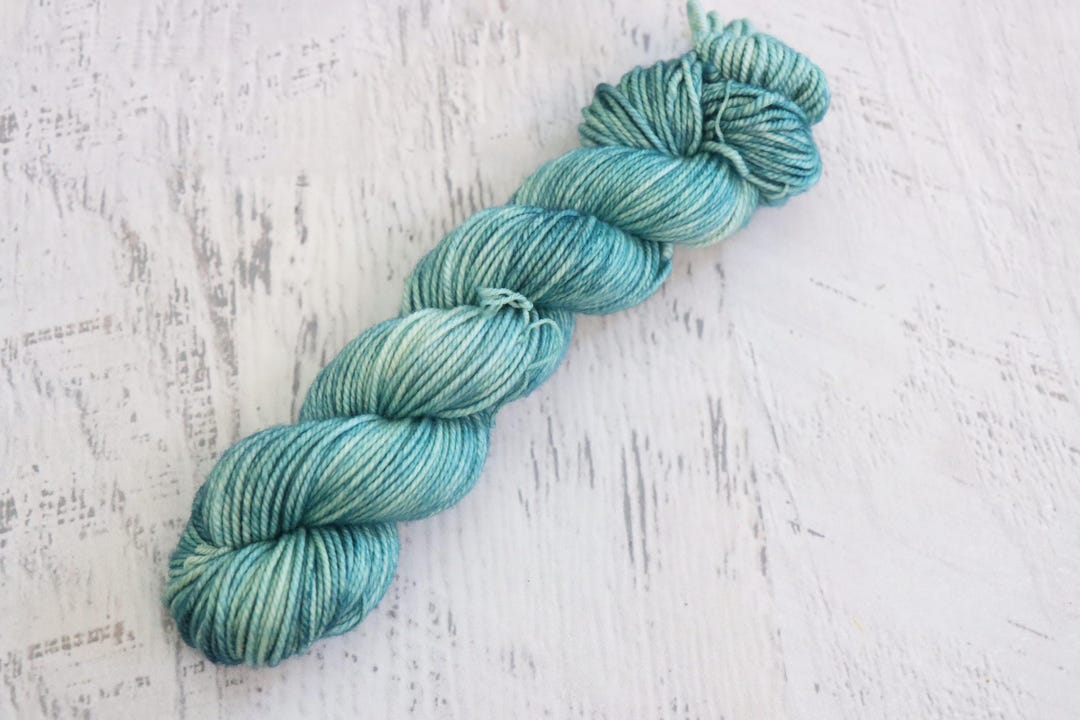 Green Glazed Heavy Worsted Weight Yarn (100% Superwash Merino High ...