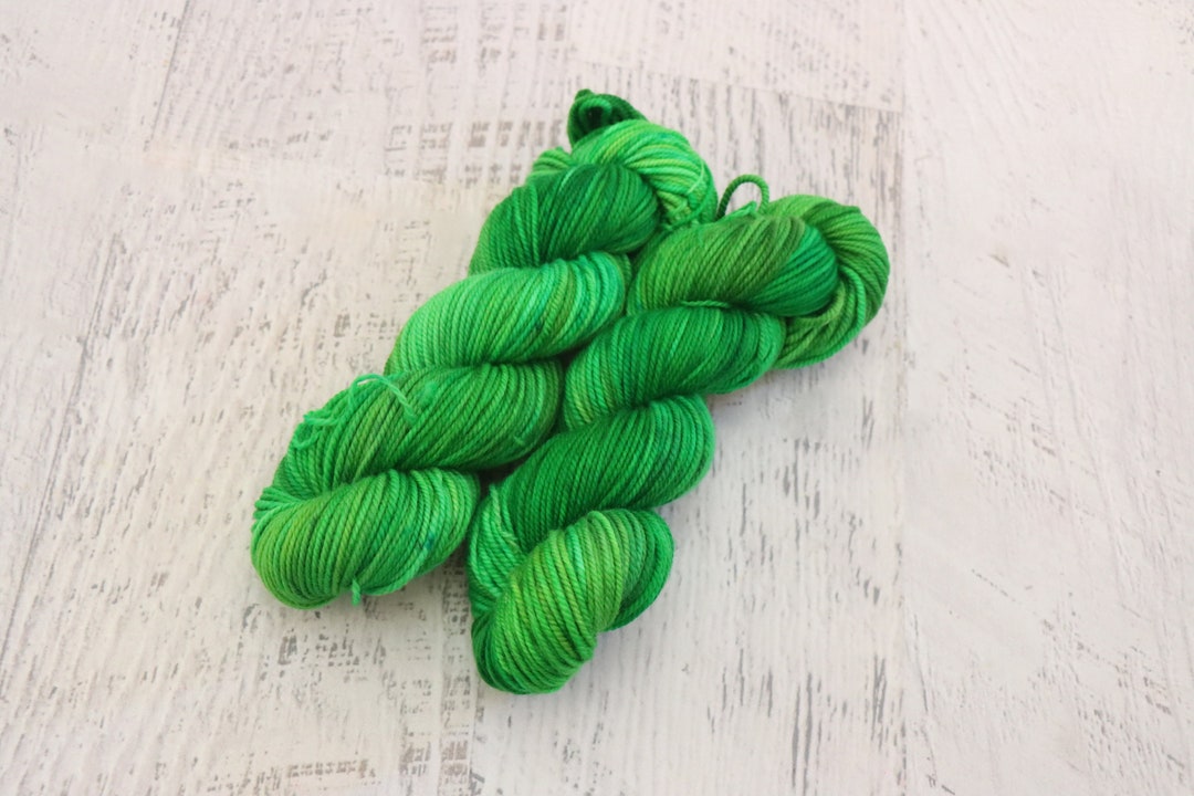 Variegated Green Heavy Worsted Weight Yarn (100% Superwash Merino High ...
