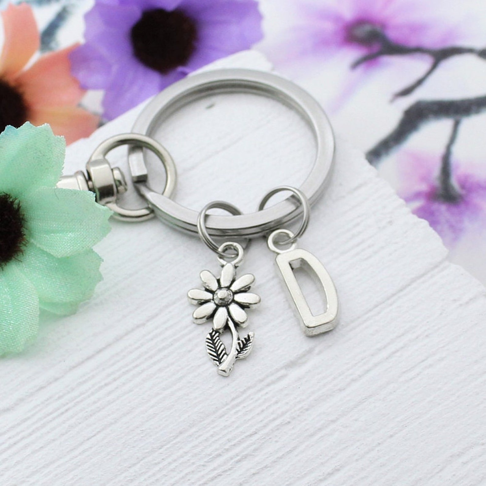 Personalized Daisy Keychain Daisy Charm Key Chain Flower - Etsy