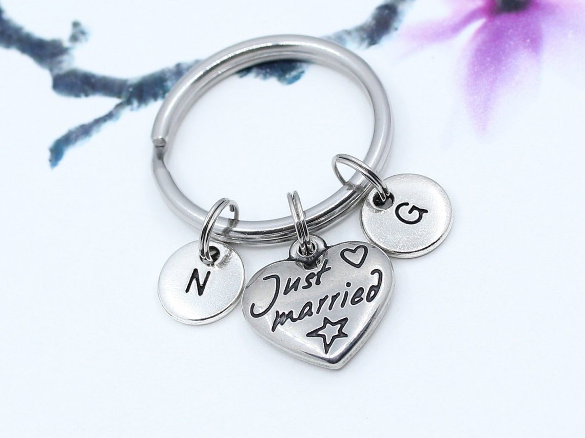 Just Married Keychain Personalized Charm Key Chain Couple - Etsy
