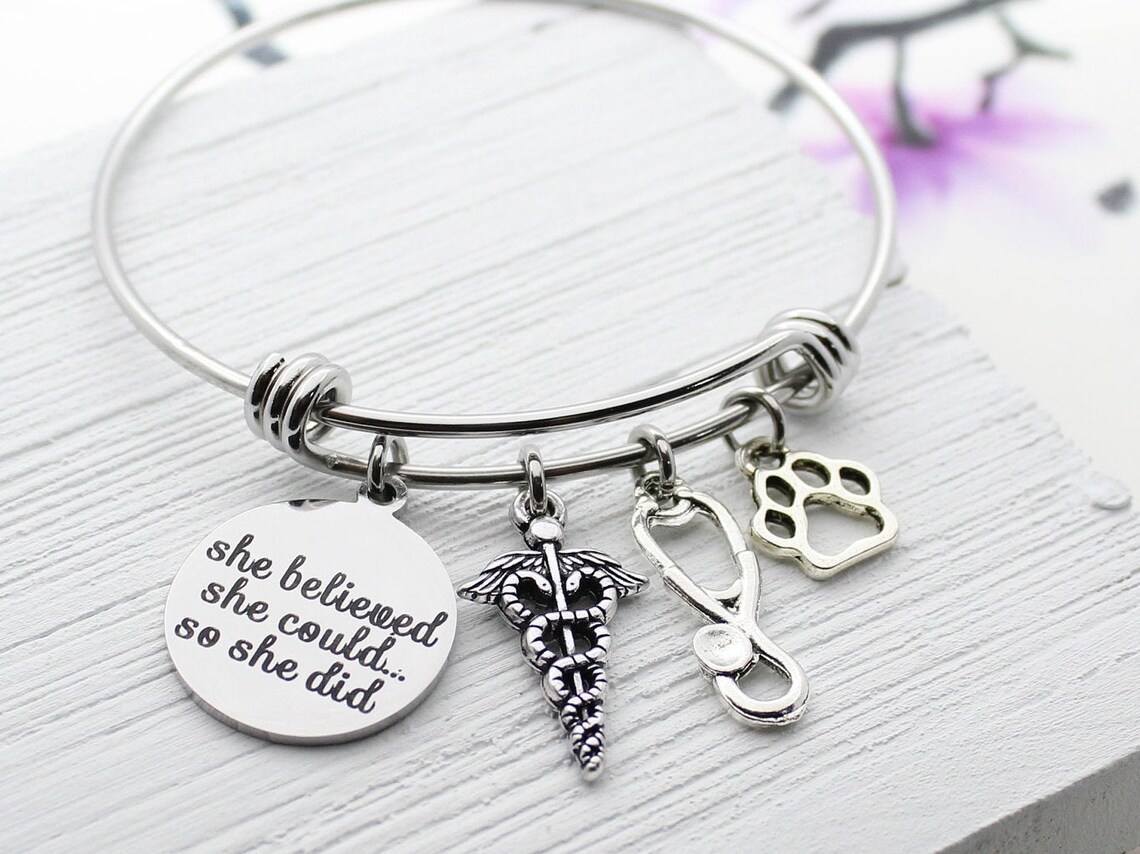 Vet Tech Bracelet Veterinarian Charm Jewelry Vet Tech Charm | Etsy