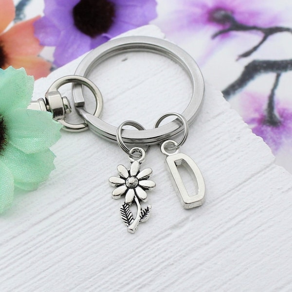 Daisy Keychain - Etsy