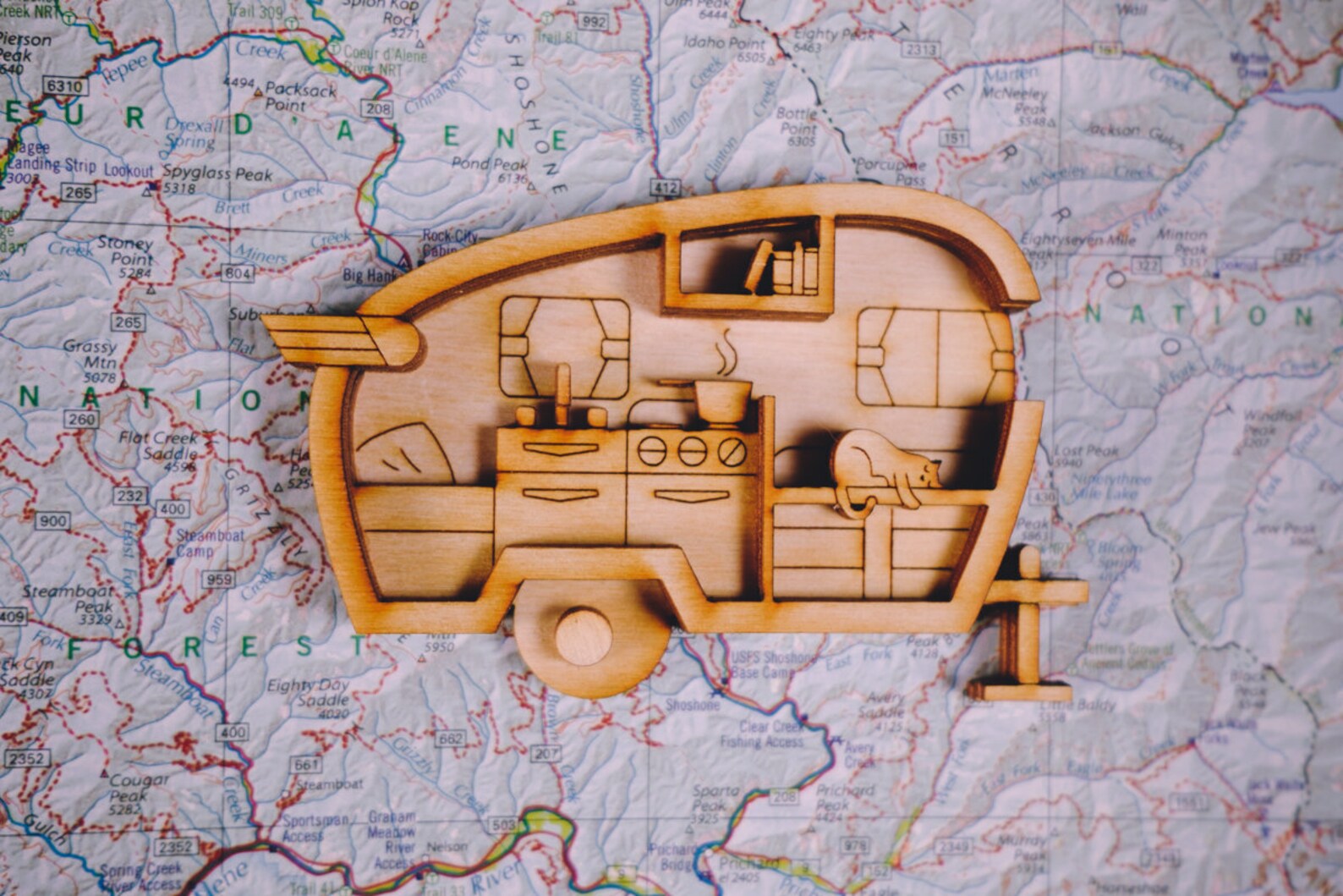 Rustic Camper Magnet - Etsy