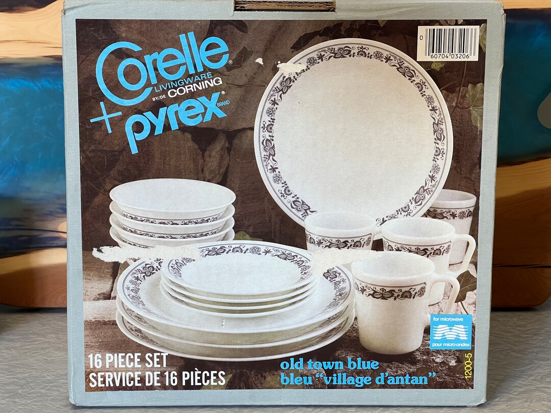 Vintage Corelle Old Town Blue/bleu "village D'antan"/livingware + Pyrex ...
