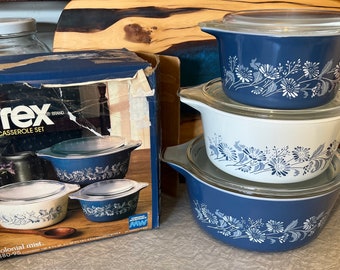 Pyrex Colonial Mist Mixer Set - Etsy