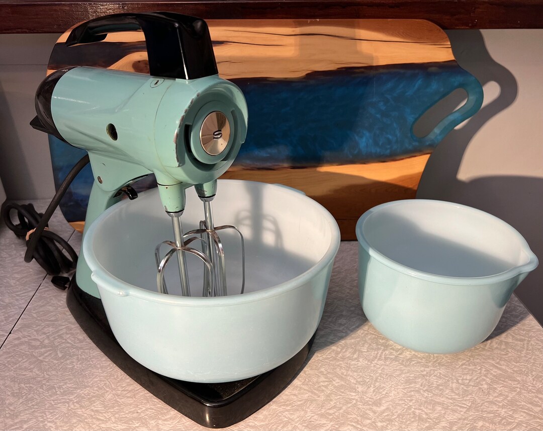 Vintage Turquoise Sunbeam Automatic Mixmaster Mixer With Original ...