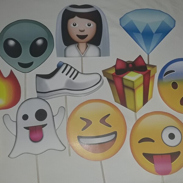 Emoji Photo Booth - Etsy