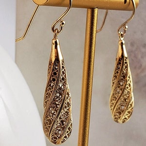 Aesthetic Gold Filigree Nightangale Lace Teardrop Dangle Earrings . Bohemian Jewelry . Unique ...