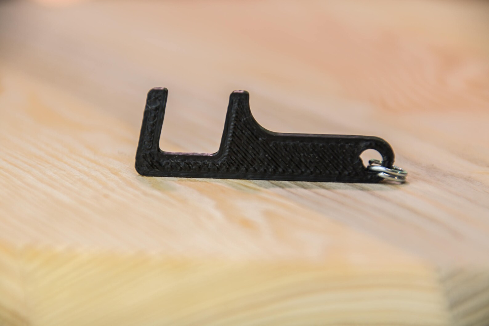 Keychain Phone Kickstand - Black , Keychain Phone Stand, iPhone Stand ...