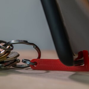 Keychain Phone Kickstand - Black , Keychain Phone Stand, iPhone Stand ...