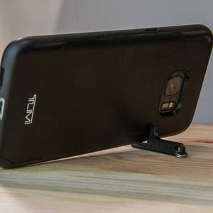 Keychain Phone Kickstand - Black , Keychain Phone Stand, iPhone Stand ...