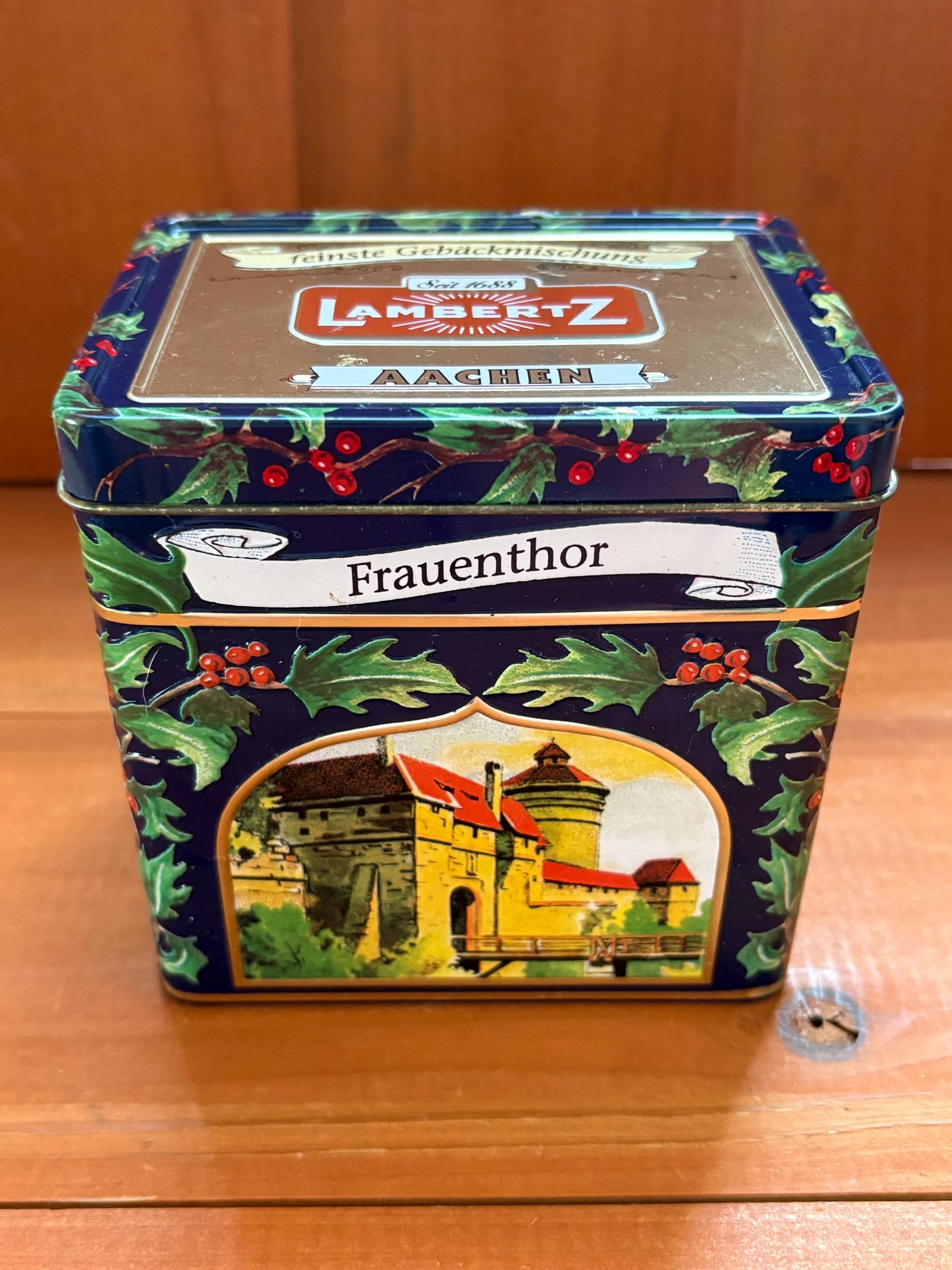 Vintage German Music Box Tin Collection Nürnberg & Lebkuchen Motifs ...