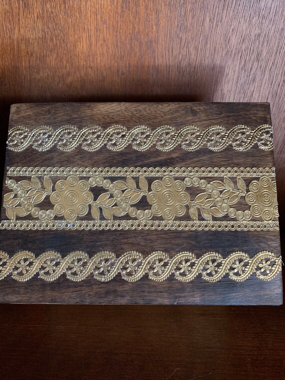 Vintage Box With Golden Overlay & Wood Retro Jewelry … - Gem