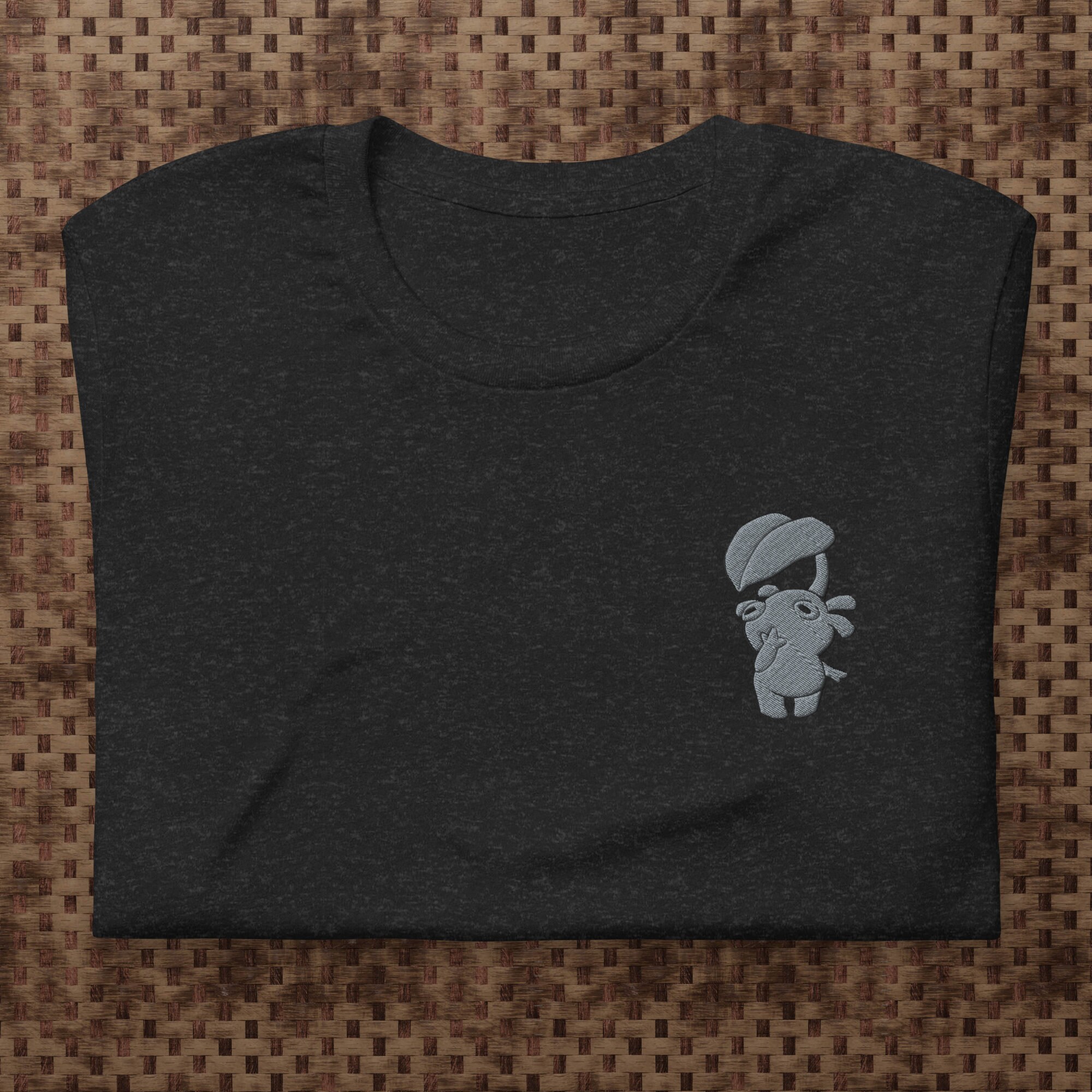 Pikmin Embroidered T-shirt Pikmin T-shirt Pikmin Graphic Tee - Etsy