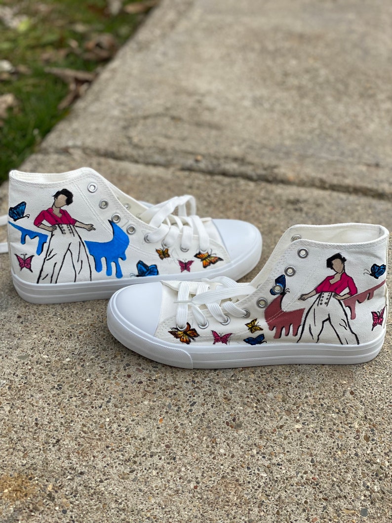 Custom Painted Converse High Tops - Etsy