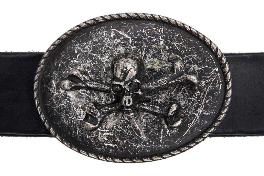 Skull and Crossbones Belt Buckle Old Silver Belt Buckle - Etsy