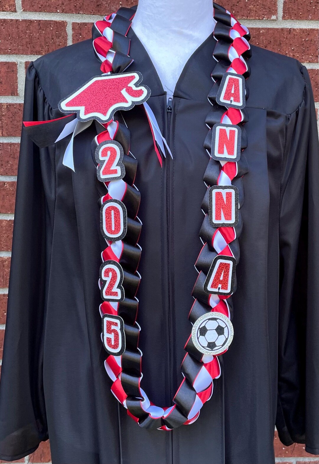 Graduation Lei - Open or Closed - Grad Cap/class of 2026 - Option of ...
