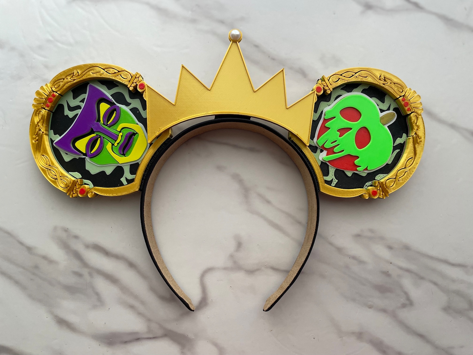 3D Poison Apple Magic Mirror Snow White Mouse Ears | Evil Queen Mouse ...