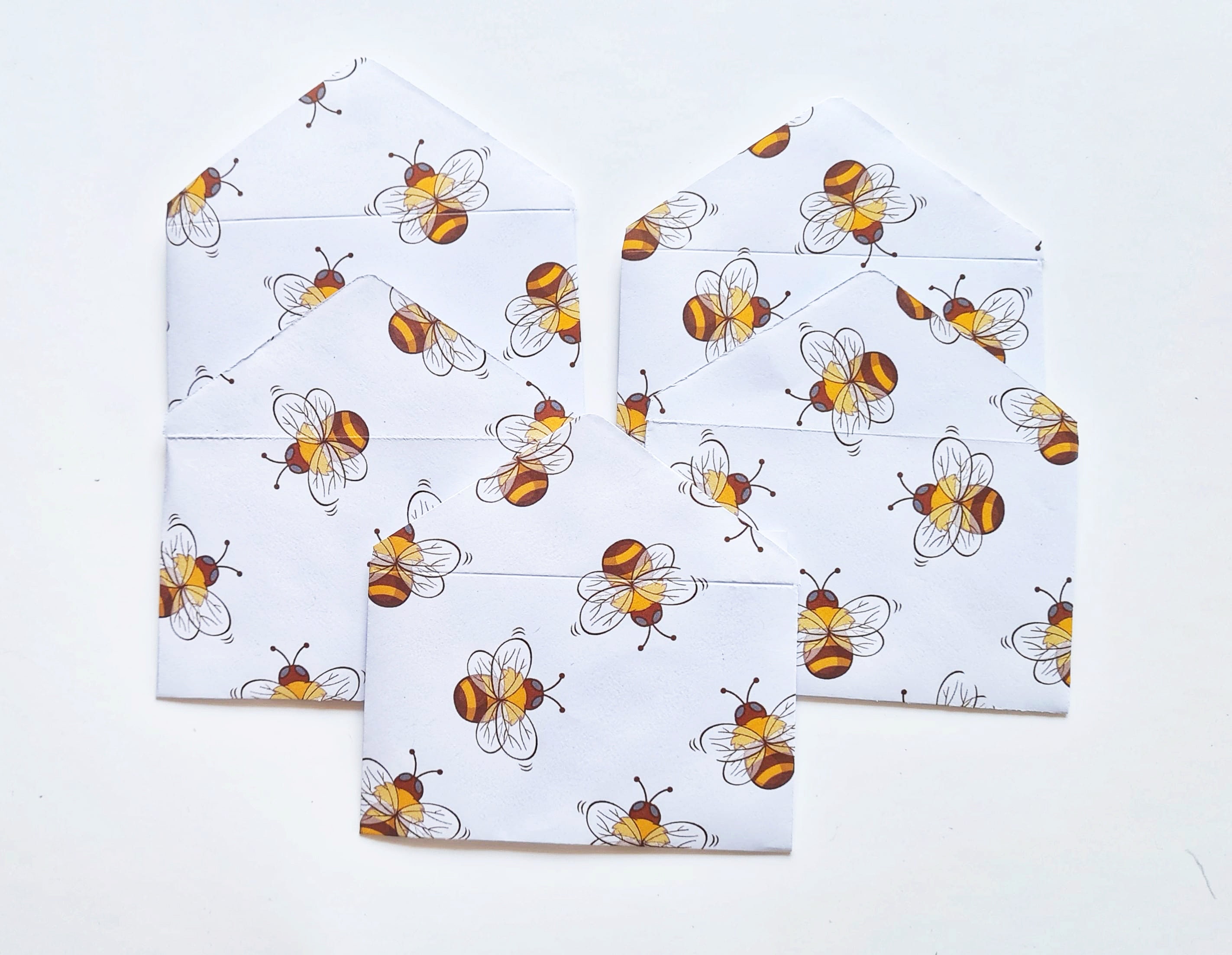 Buzzing Bees and Daisies Design Envelopes and Note Cards, Thank You ...