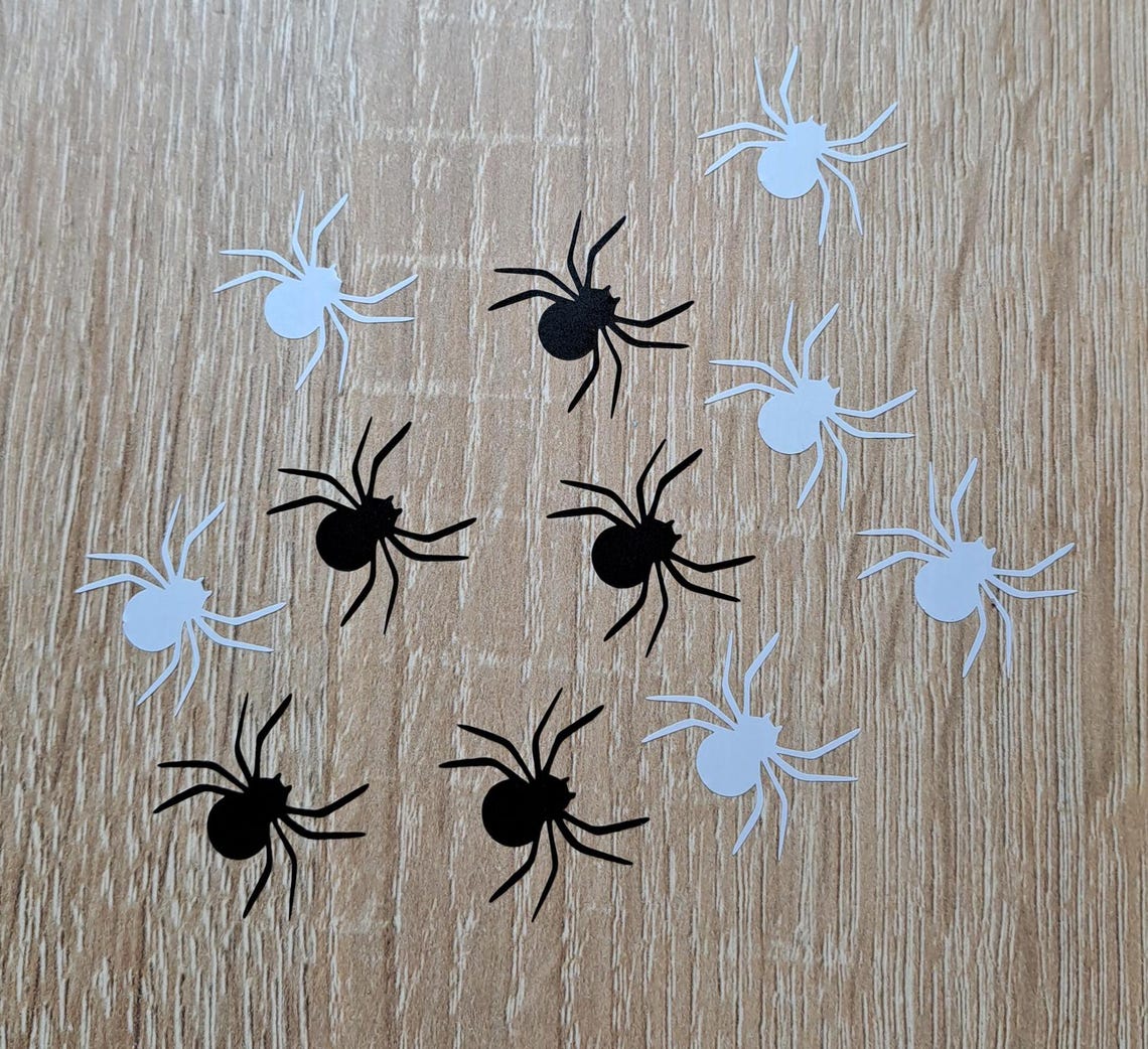 Spider Vinyl Decals: Spooky Halloween Party Decor - Etsy