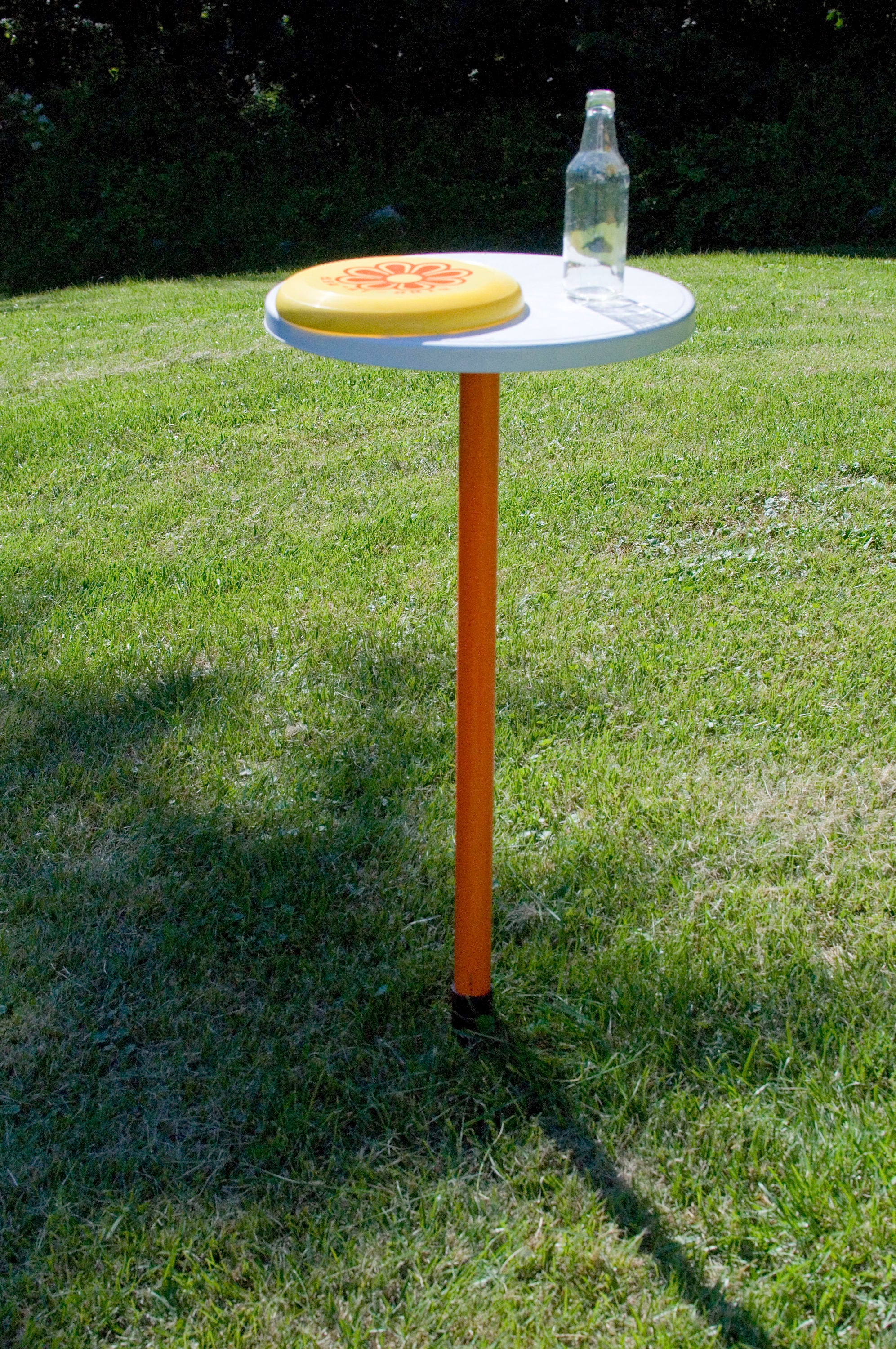 Outdoor lawn frisbee game with side tables beersbee beach | Etsy