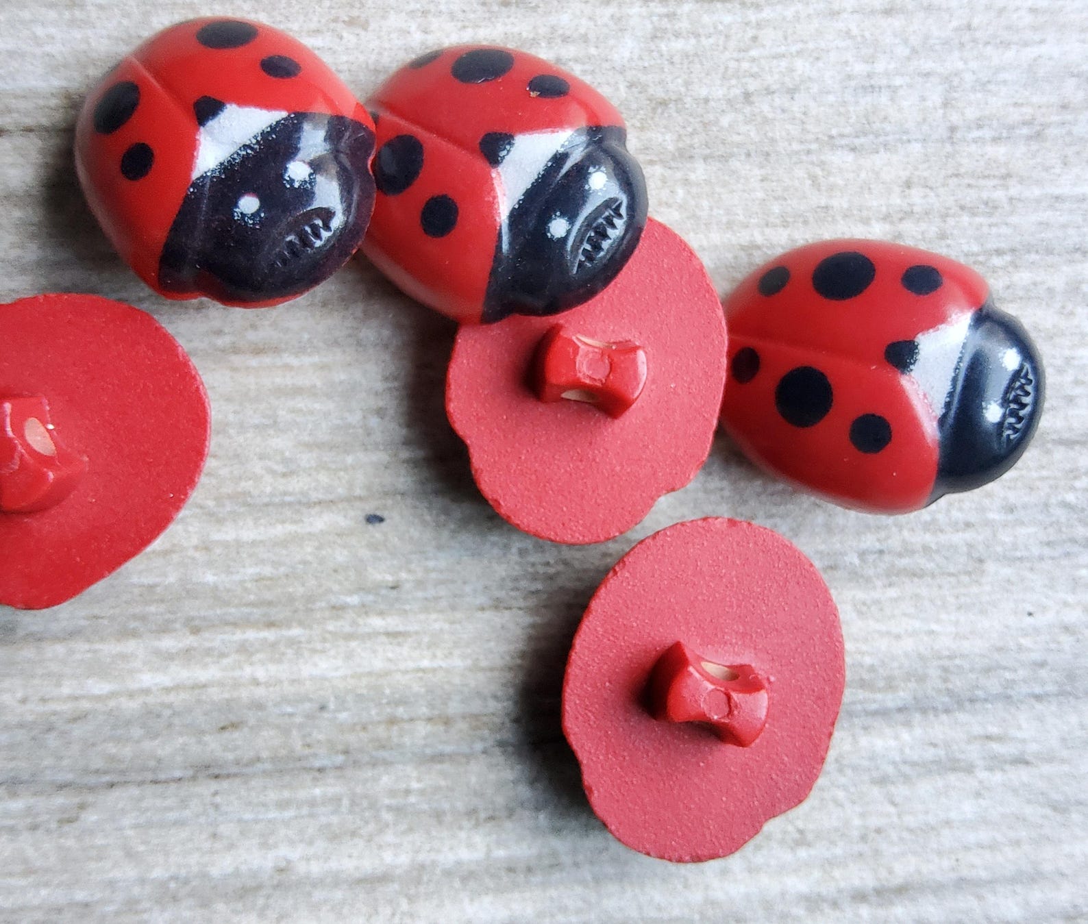 Vintage Set of Six Red Plsstic Ladybird Buttons. - Etsy