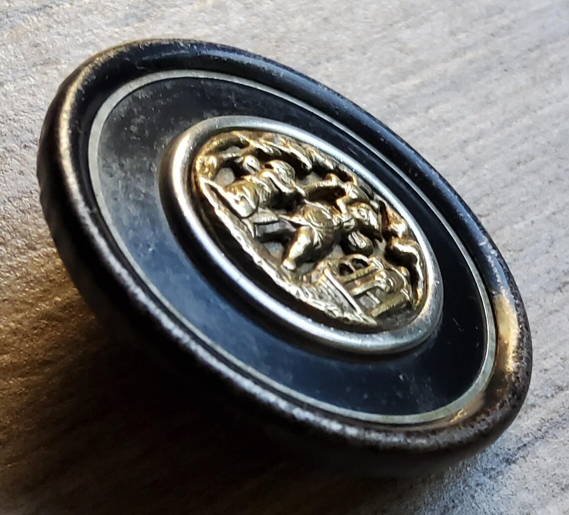 Vintage 19th Century Metal Picture Button. - Etsy