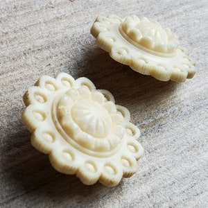 Vintage Pair of Early 1900's Carved Bone Buttons. - Etsy
