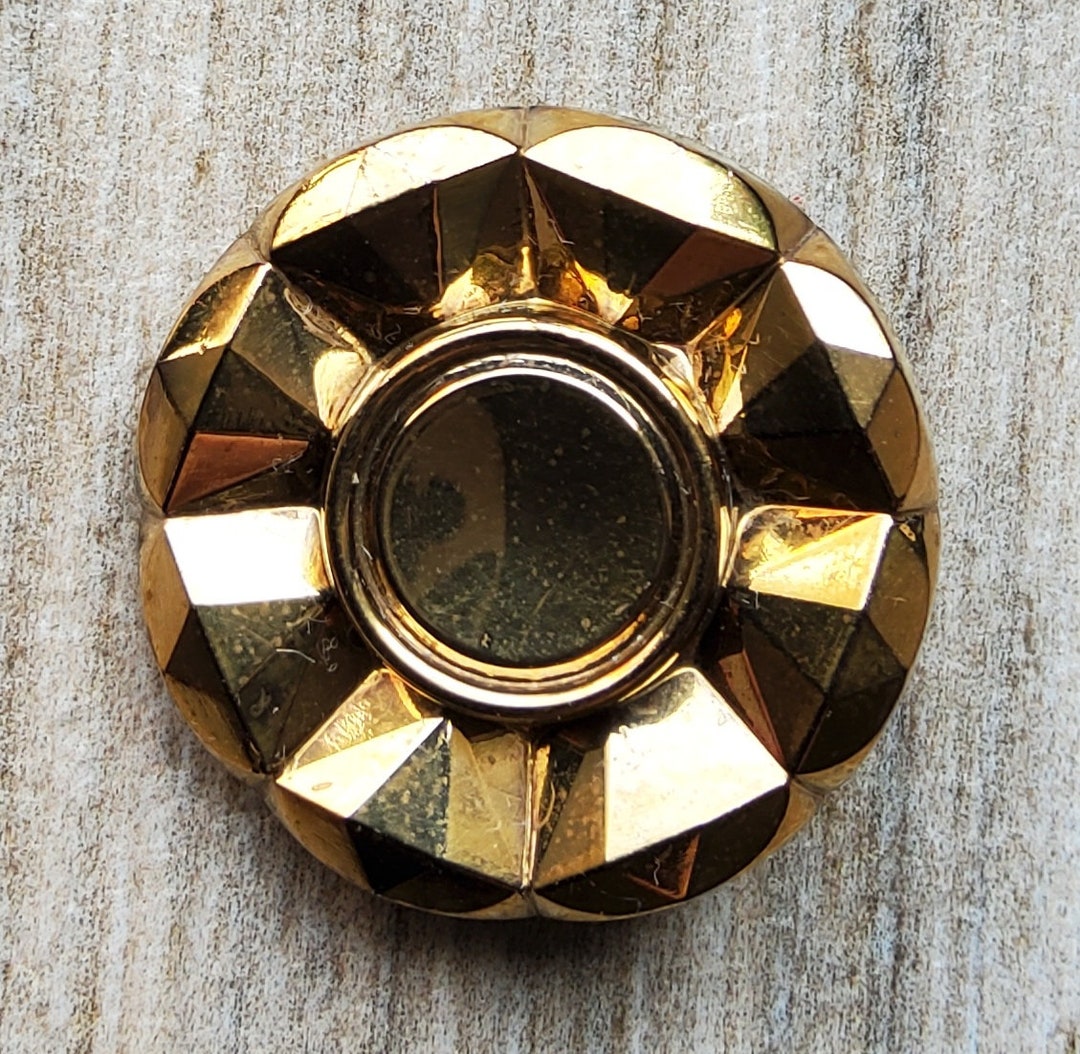 Vintage 1920-30's Cut Glass Gold Glass Button. - Etsy