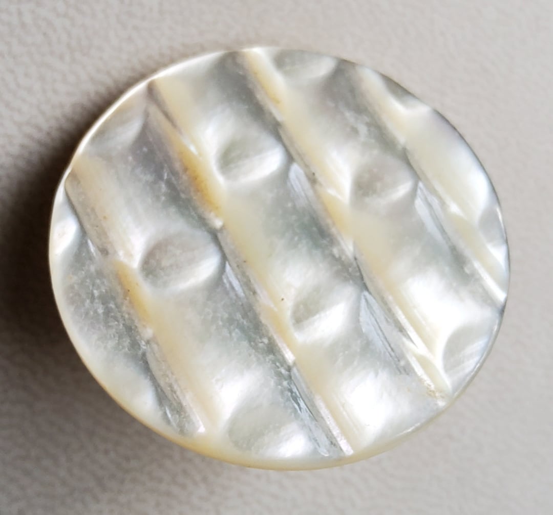 Victorian Hand Engraved Large MOP Button. - Etsy