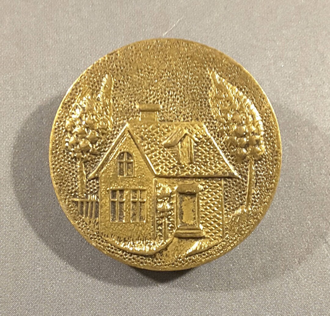 Vintage Pressed Brass Picture Button, Early 1900's. - Etsy