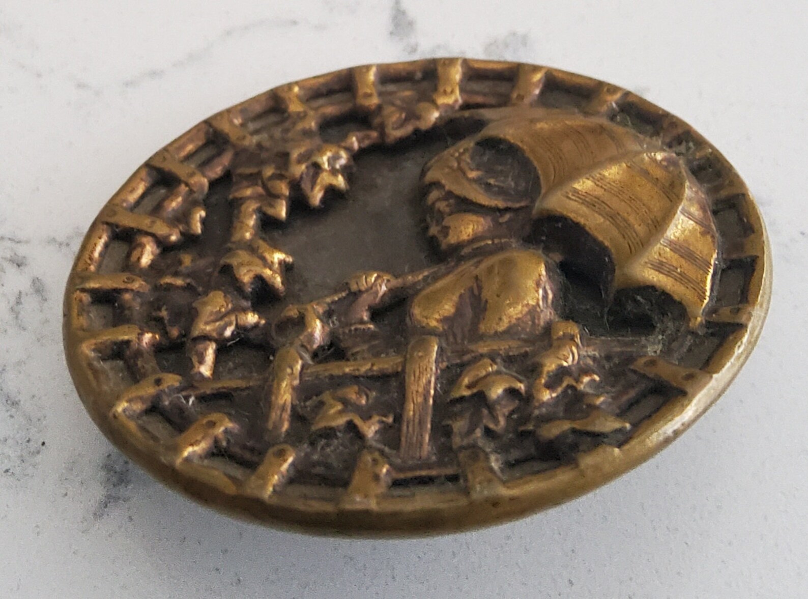 Large 1900's Metal Picture Button - Fanny Davenport With Parasol. - Etsy