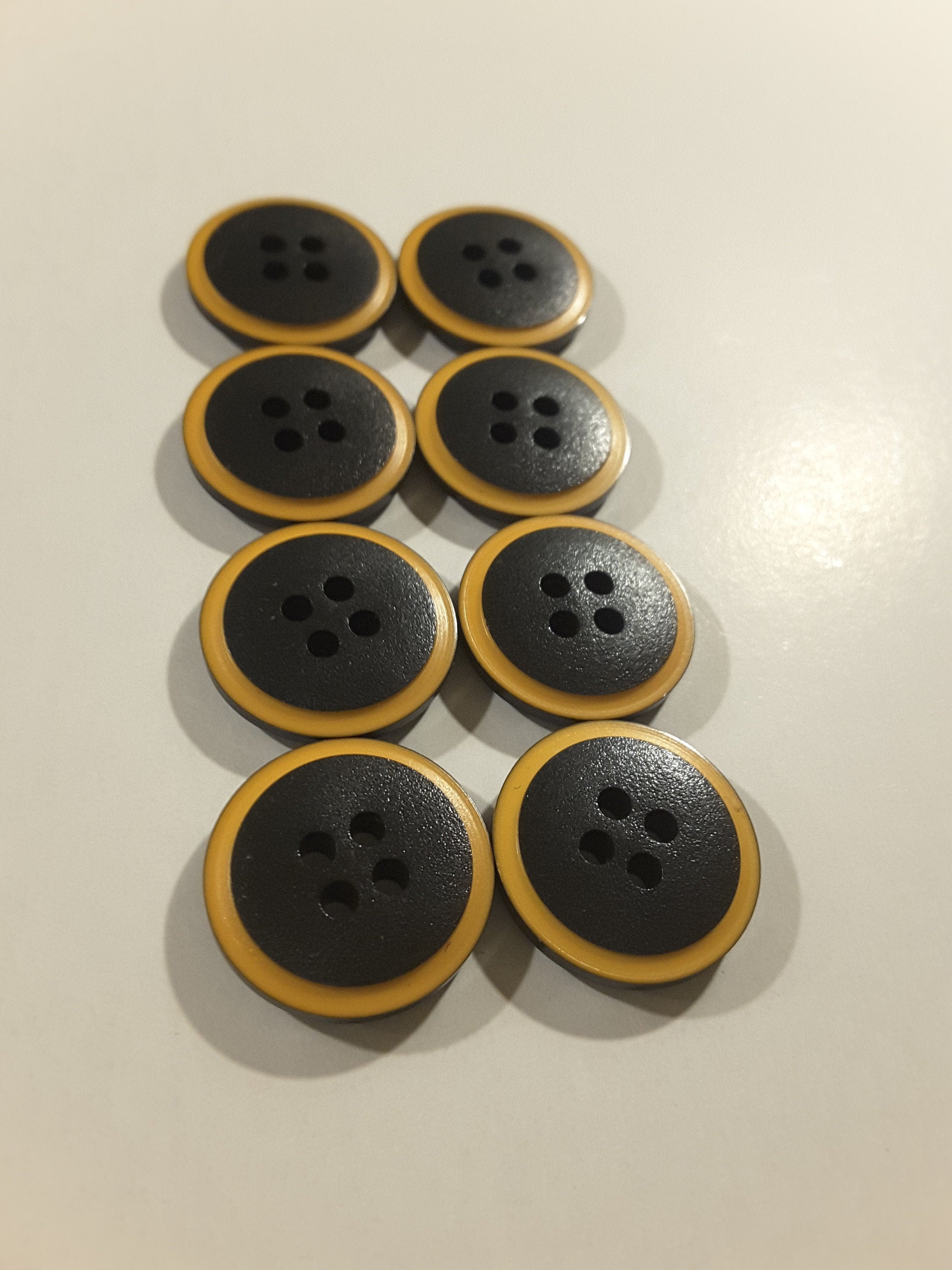 Vintage Set of Eight 1950's Buttons. | Etsy