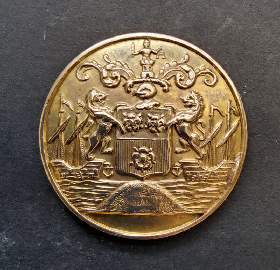 Vintage Early 1900's Firmin Coat of Arms Livery Button. - Etsy