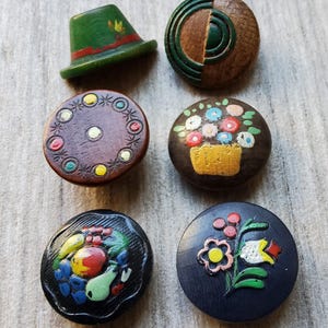Vintage Collection of Six 1930's Hand Painted Wooden Buttons. - Etsy