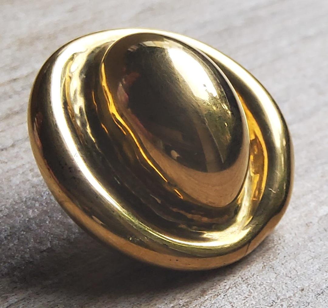 Vintage Bimini Plant Pot Logo Button. - Etsy