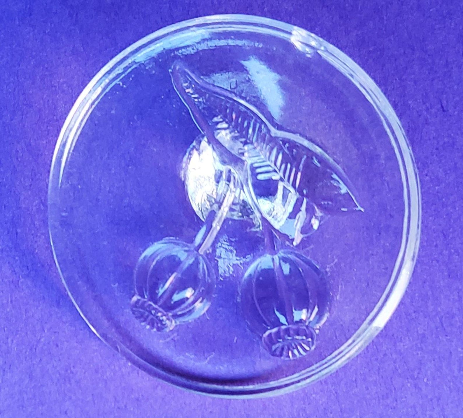 Vintage Large Clear Poppy Glass Button. - Etsy
